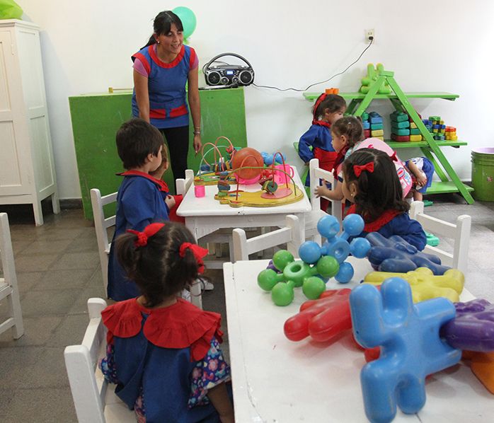 Escuela Maternal: invitan a padres y tutores a solicitar turno para ...