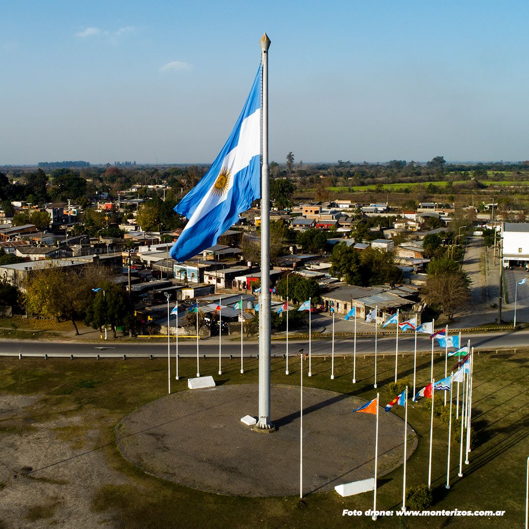 Día de la Bandera: las imágenes aéreas que muestran uno de los símbolos ...