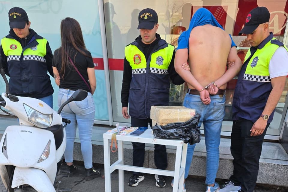 Secuestran Más De Dos Kilos De Marihuana En Un Control Fronterizo En